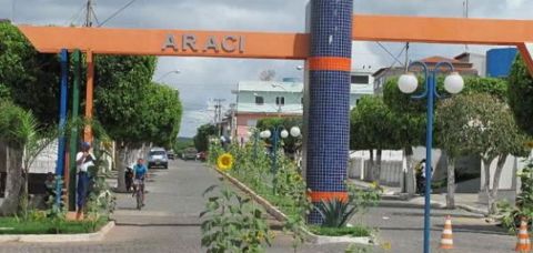 Araci celebra 65 Anos de Emancipação Política