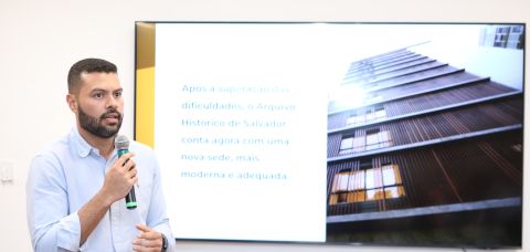 Arquivo Público de Salvador reabre com acervo histórico na América Latina